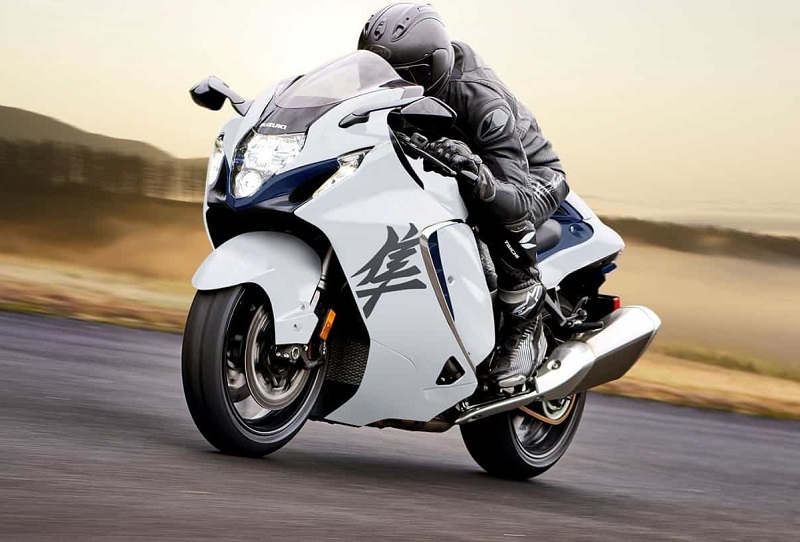 StriveME - هايبوزا 2022 تعرف على مواصفات الدراجة النارية الخارقة